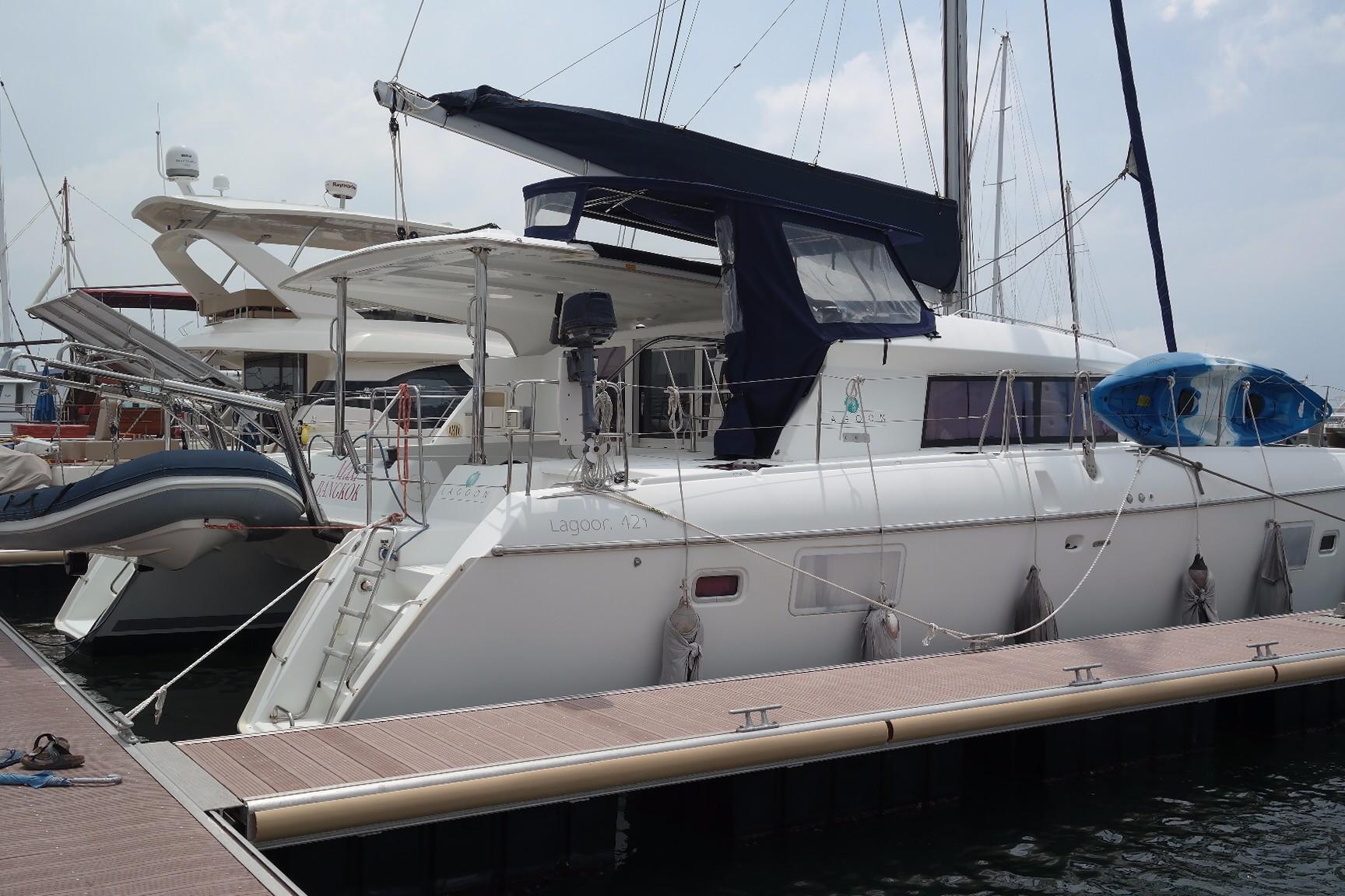 Lagoon 421 Sailing Catamaran for sale; Inspire Marine